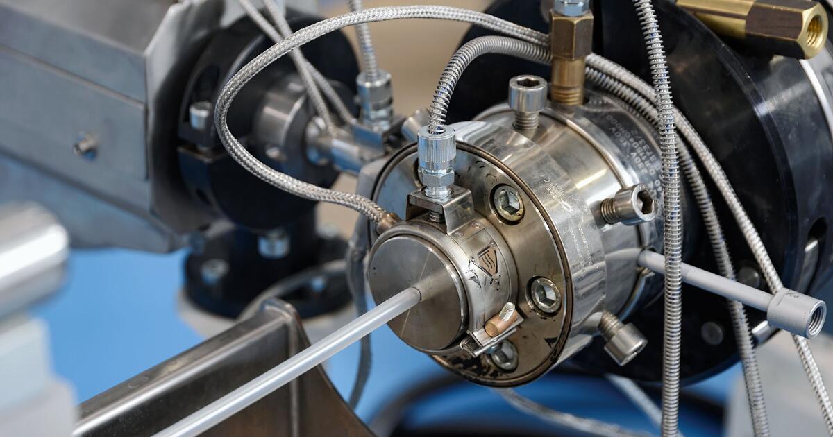 High-speed extrusion line for medical tubes | MACPLAS