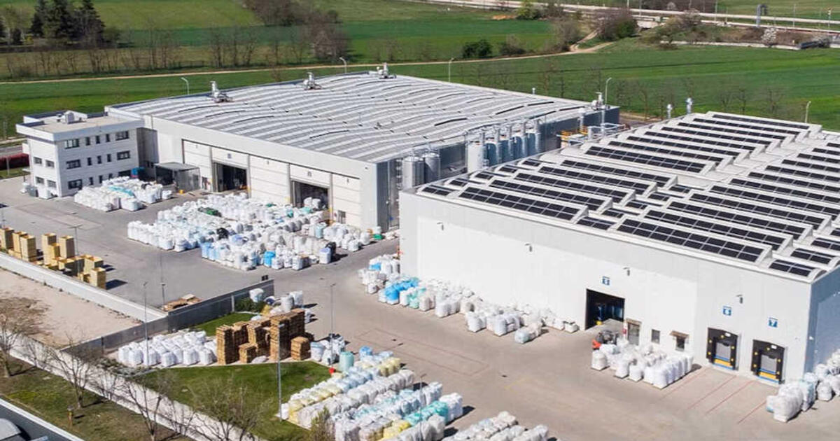 Plasticised PVC now also from Laborplast | MACPLAS